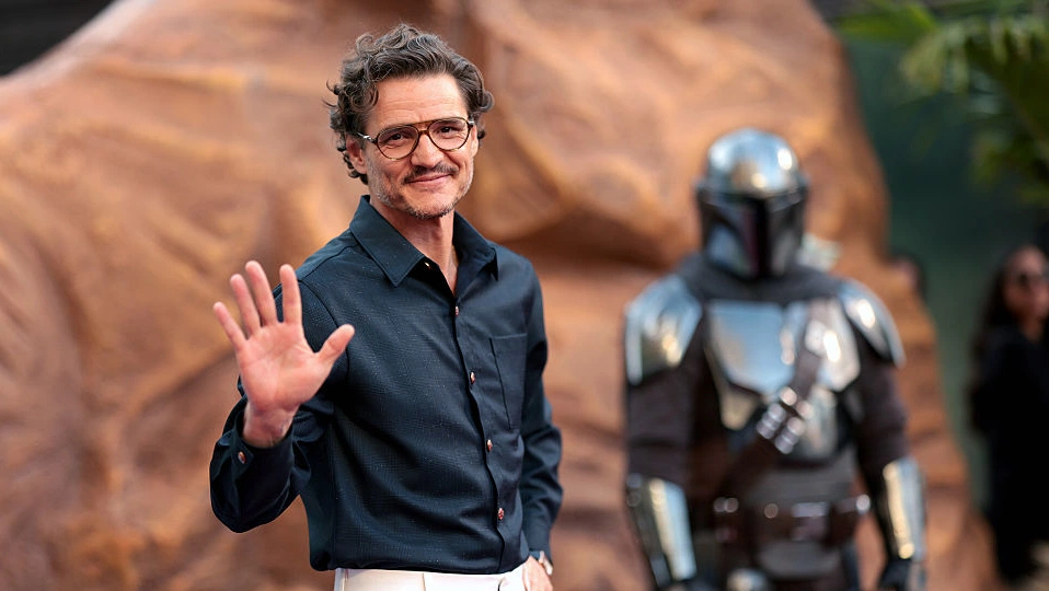 Pedro Pascal blends style, loyalty and viral moments on 'Mandalorian' tour