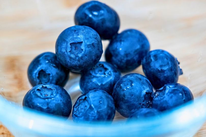 Blueberries will stay fresh for weeks without becoming mouldy if you do ...
