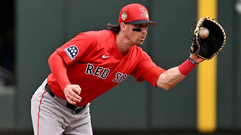 Red Sox reportedly promote spark plug to boost broken offense