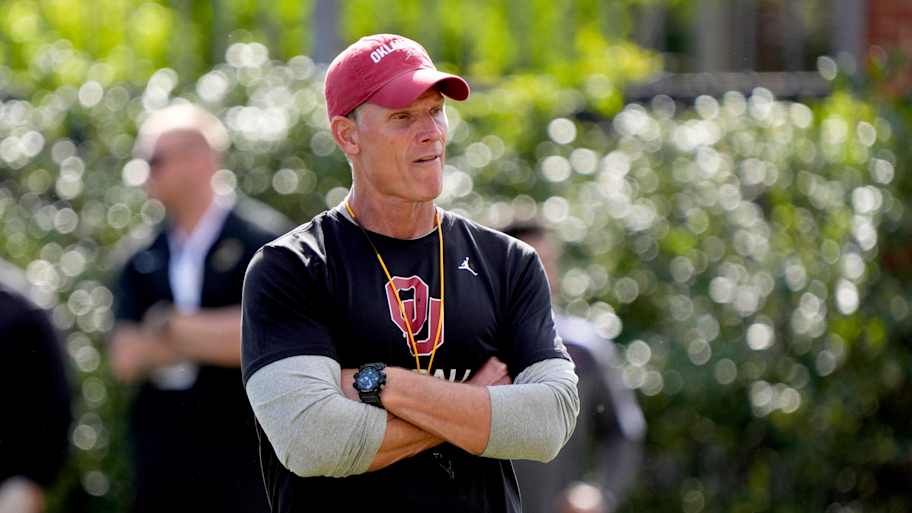 No. 2 overall recruit narrows recruitment to six college football powers