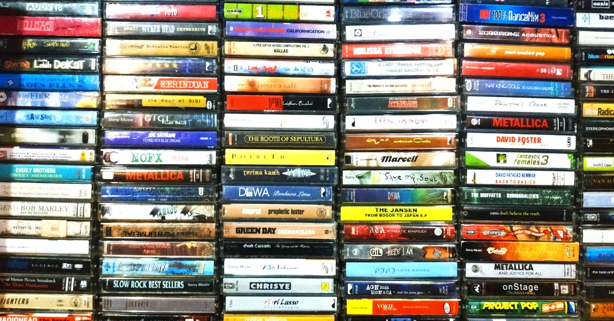 9 cassette tapes from the '80s worth a small fortune