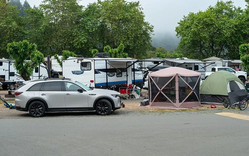 New RV travel guides spotlight less-crowded parks and luxury stays
