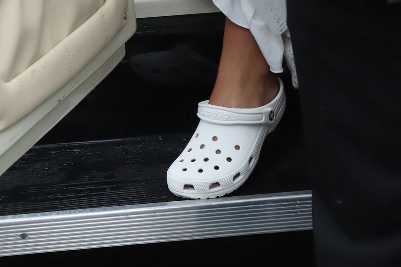 Venezuela Fury's wedding pics as bride, 16, marries in Crocs with Molly ...