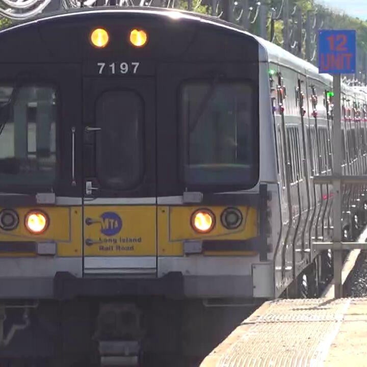 Long Island Rail Road workers go on strike after failing to reach new ...