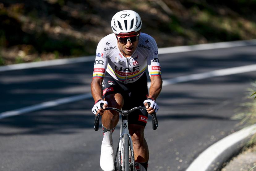 Narvaez s'impose en solitaire