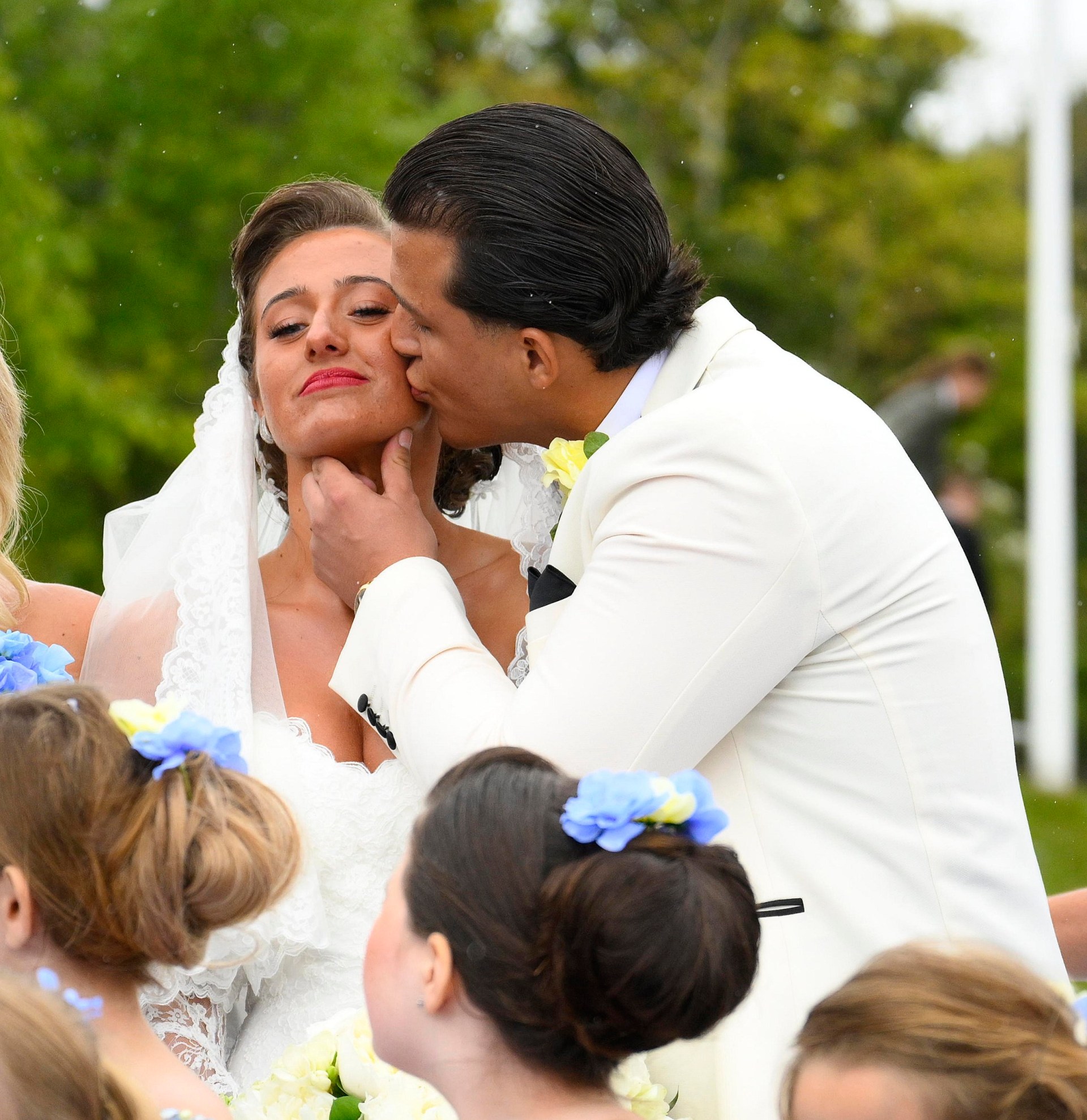 Venezuela Fury, 16, officially marries Noah Price, 19, in lavish ...