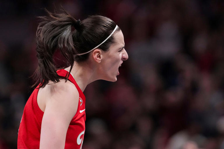 Fever coach Stephanie White under fire for snubbing Caitlin Clark
