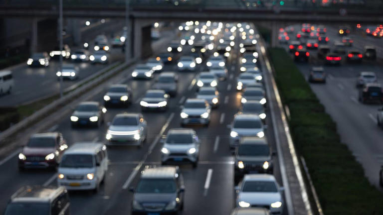 Top 10 states where drivers ignore traffic signs