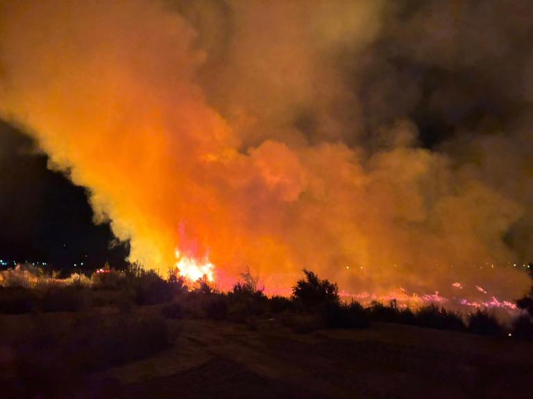 Firework debris causes massive fire near Western Playland in Sunland Park