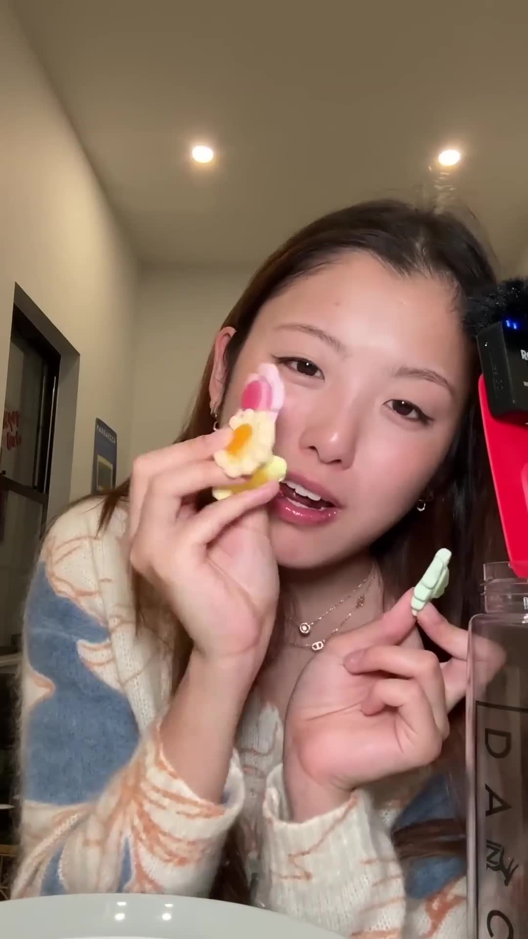 Rating and reviewing different gummy candy types