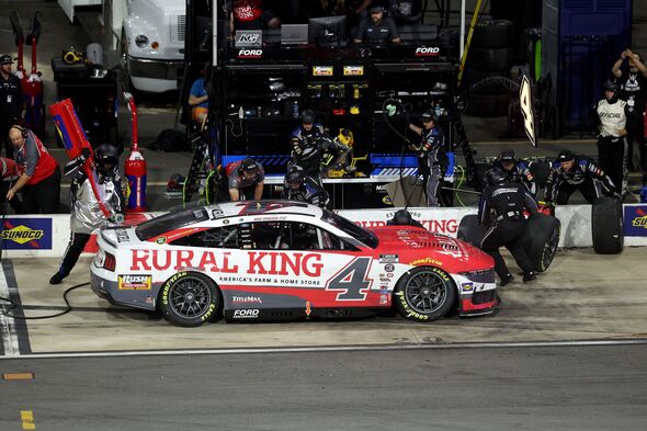 NASCAR All-Star Race puts spotlight on pit crews with qualifying challenge