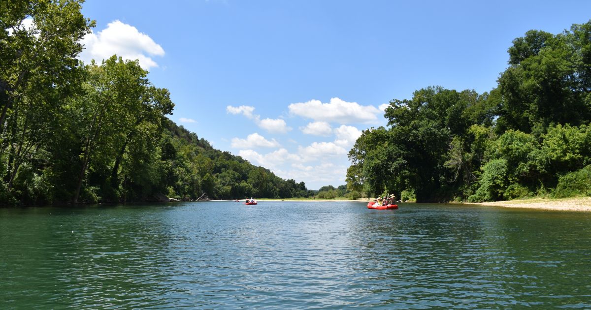 This secret Oklahoma creek has mesmerizing blue water