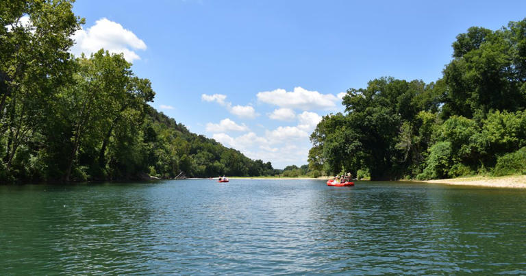 This secret Oklahoma creek has mesmerizing blue water