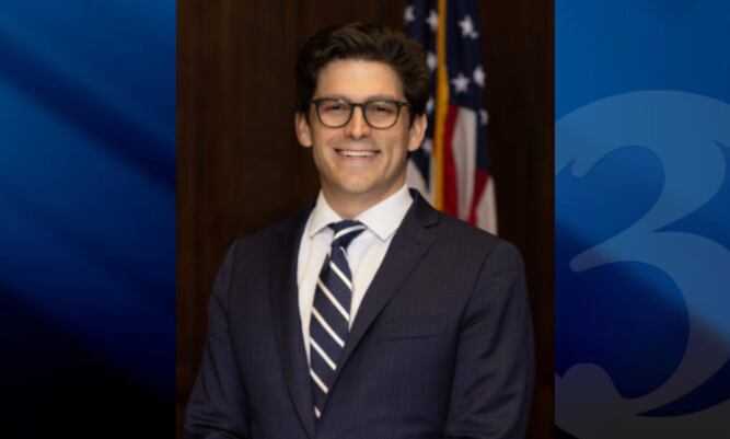 Fazio wins Republican endorsement for governor, McCaughey drops out