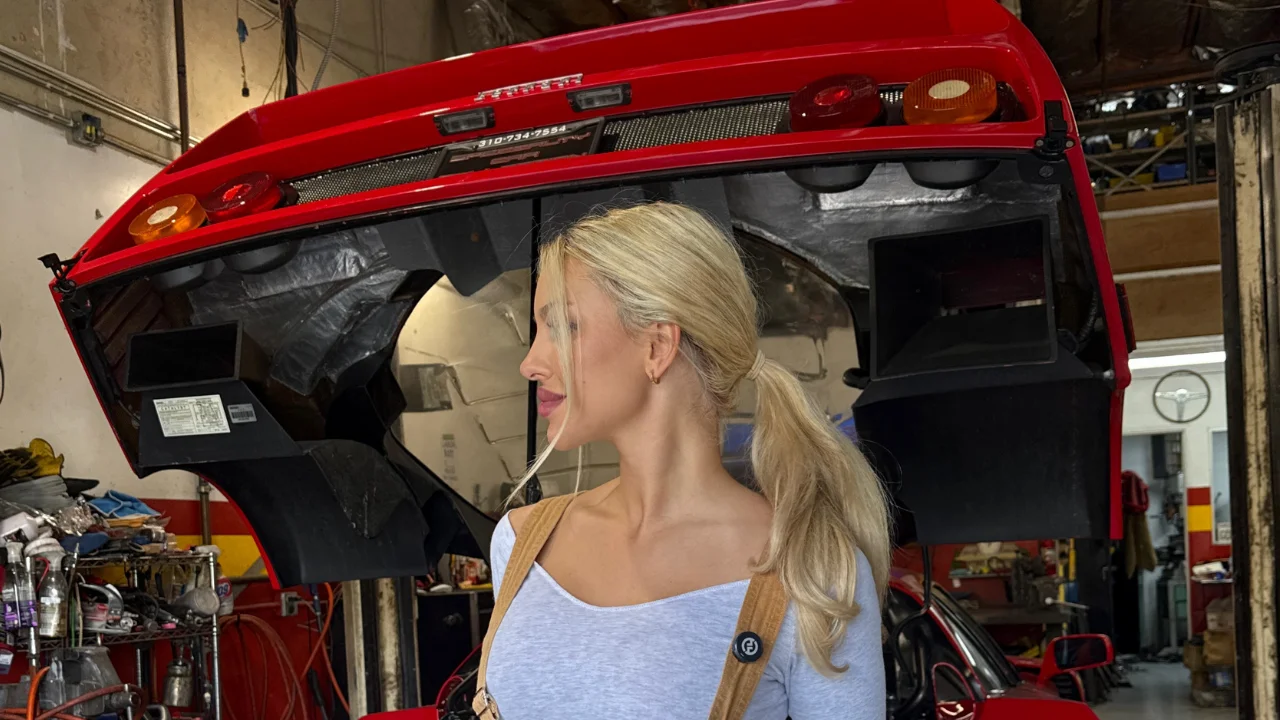 US woman restoring a Ferrari F40 after being inspired by the car from ...