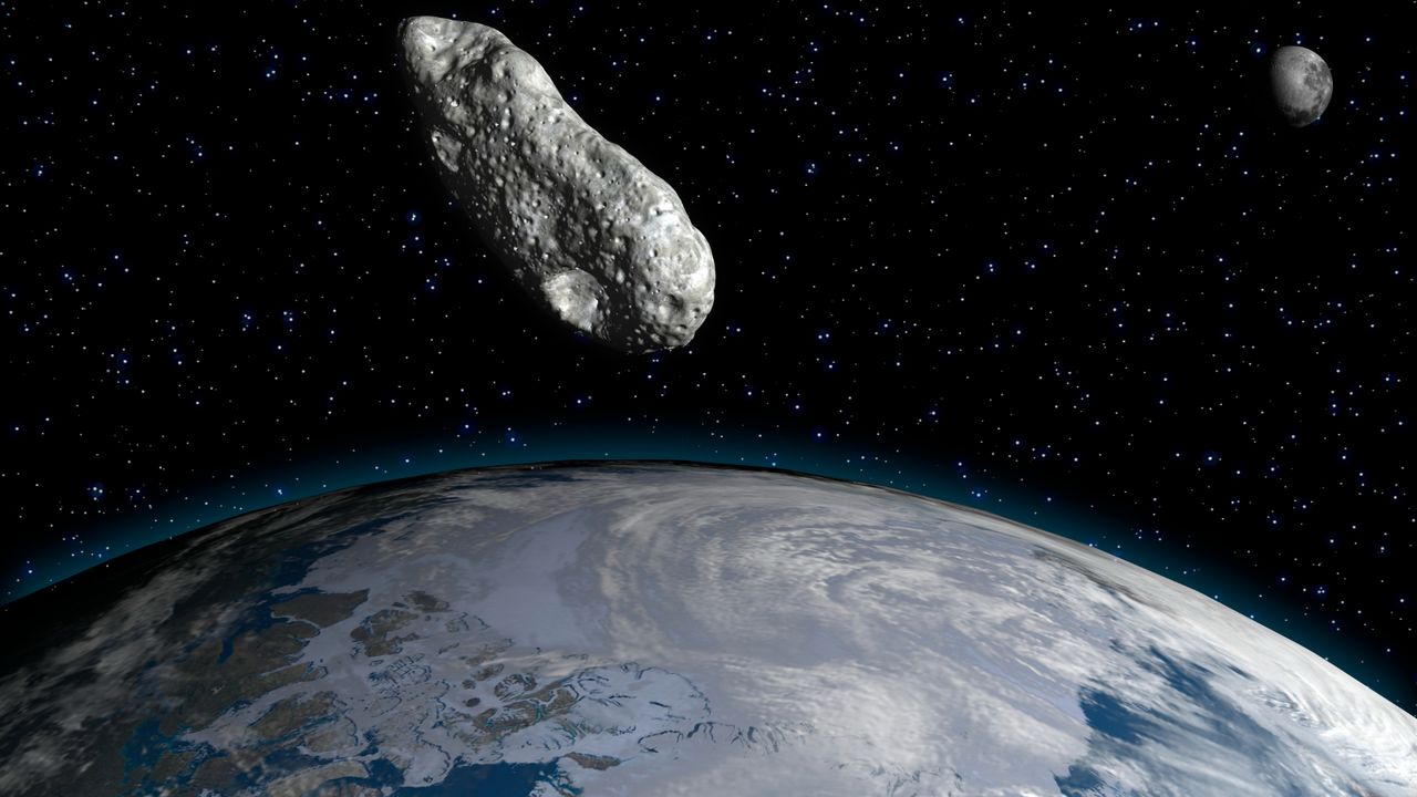 Watch a newly discovered, blue-whale-size asteroid fly super close to ...