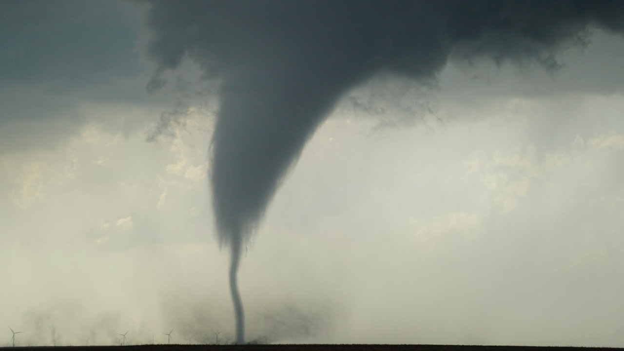 Severe storms target the central Plains and upper Midwest this weekend ...