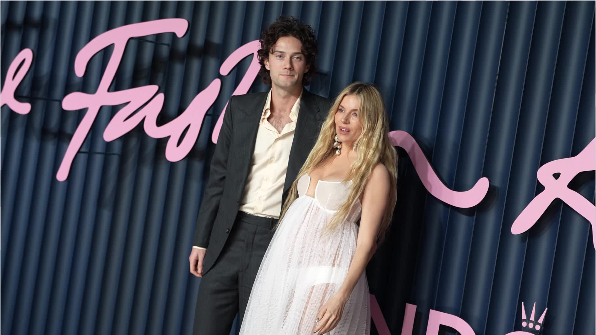 News of the week: Sienna Miller welcomes third child