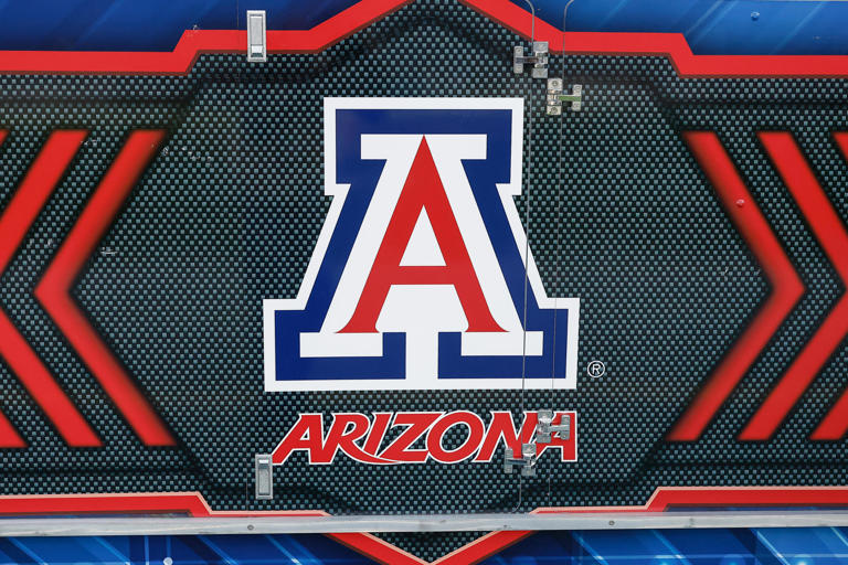 Big 12 track championships: Arizona sweeps shot put titles, Sydnie ...