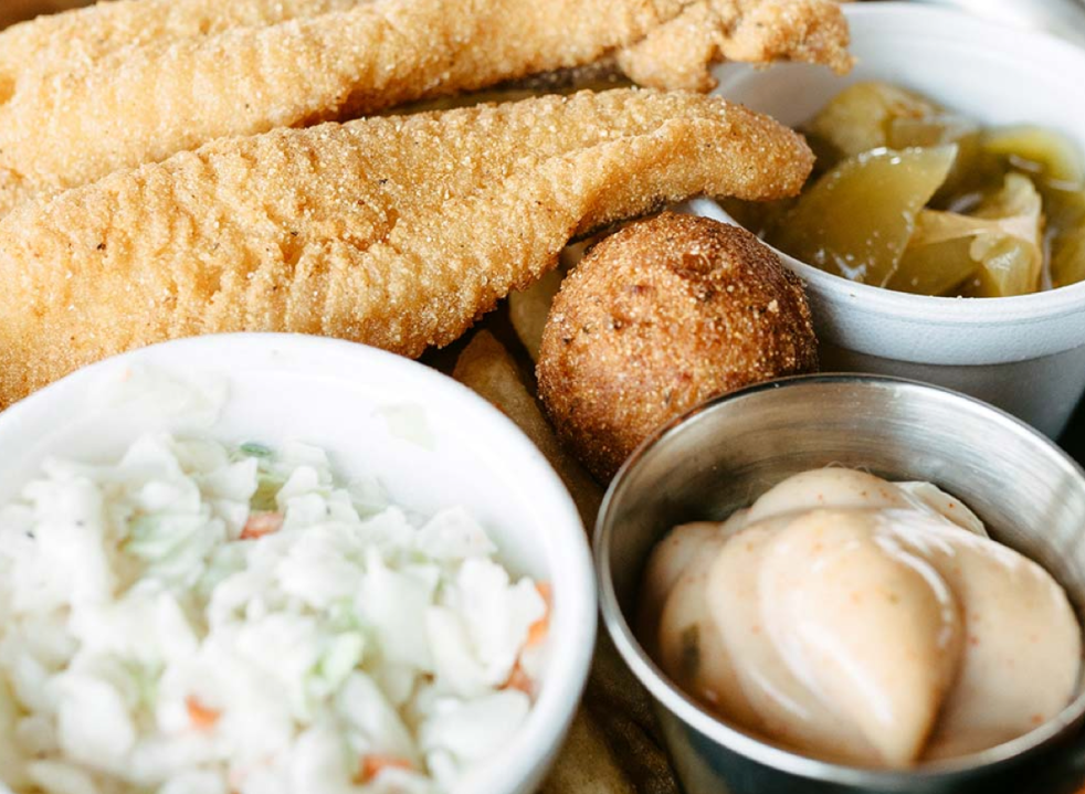 5 best fried catfish platters at chain restaurants