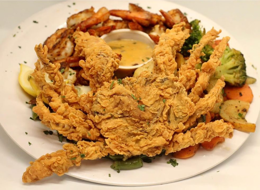 7 chain restaurants with the best fried soft shell crab