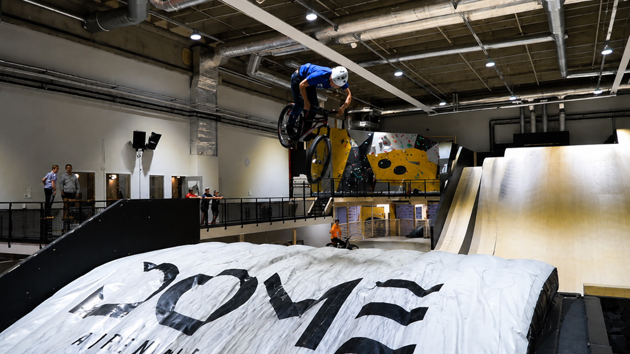 Extreme MTB slopestyle training for upcoming events