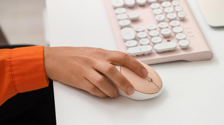 11 things you didn't know your mouse's middle button can do