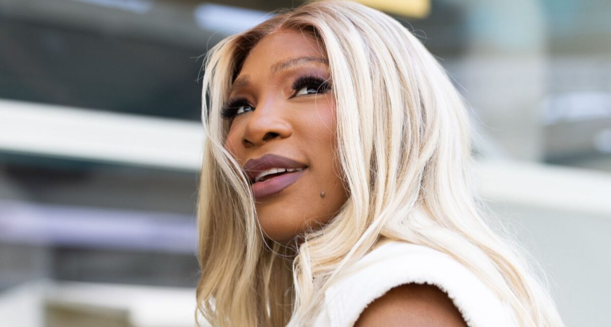 Serena Williams just turned a gold thigh cuff into a must-have accessory