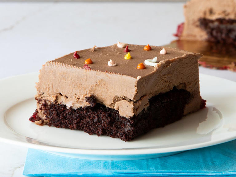 We asked 3 chefs to name the best grocery store cake—and this was the ...