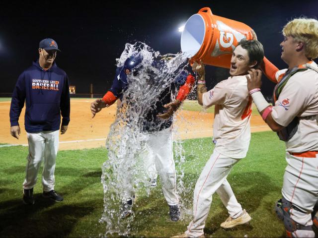 Southern Lee stuns Terry Sanford with seventh-inning comeback to ...