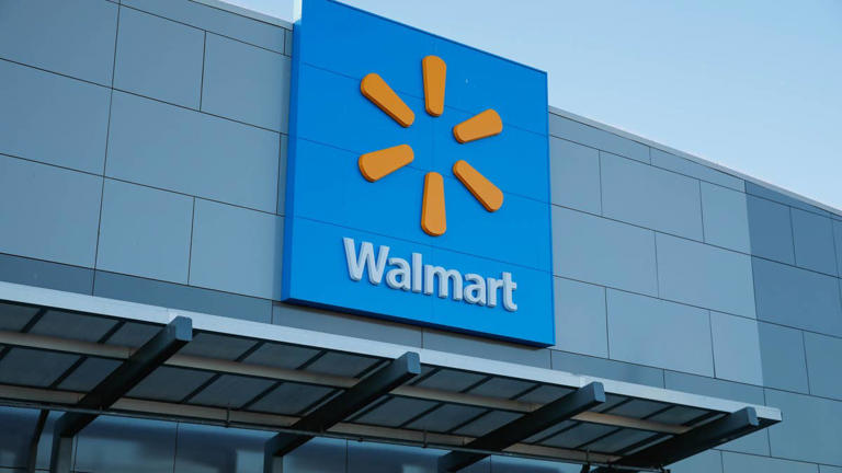 Walmart's 'very soft' women's drawstring shorts are $14 in 12 colors