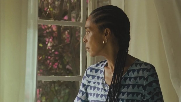 'Clarissa' review: Sophie Okonedo is outstanding in riveting ...