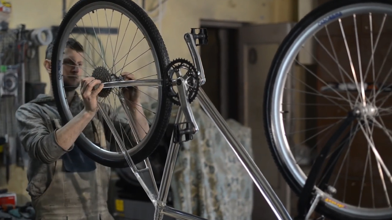 Unique transparent epoxy resin bicycle build process and test ride