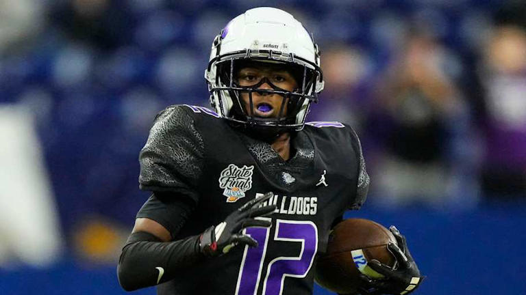 2027 WR Branden Sharpe sets commitment date — what he would bring to Purdue