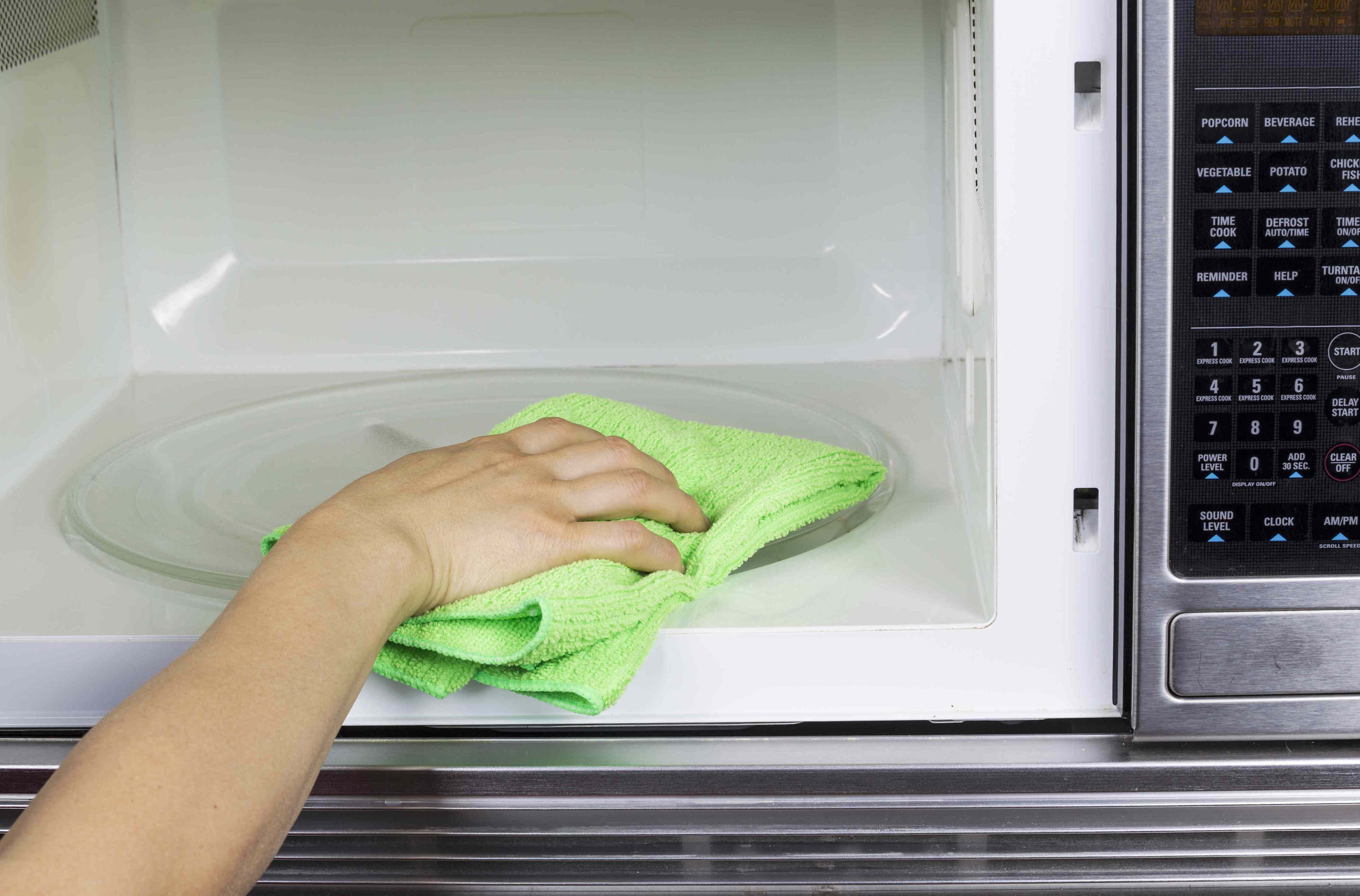 How to use baking soda to clean a greasy, smelly microwave