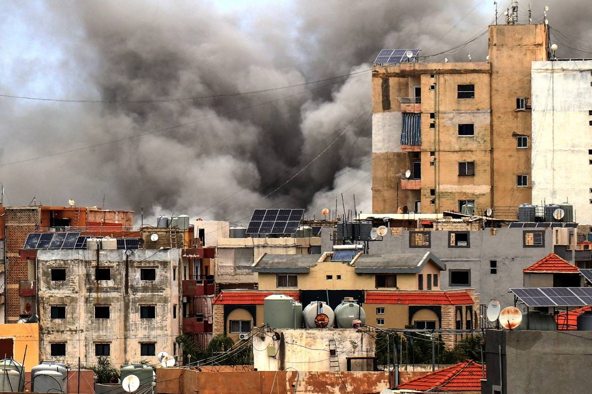 Israel, Lebanon extend truce despite new strikes