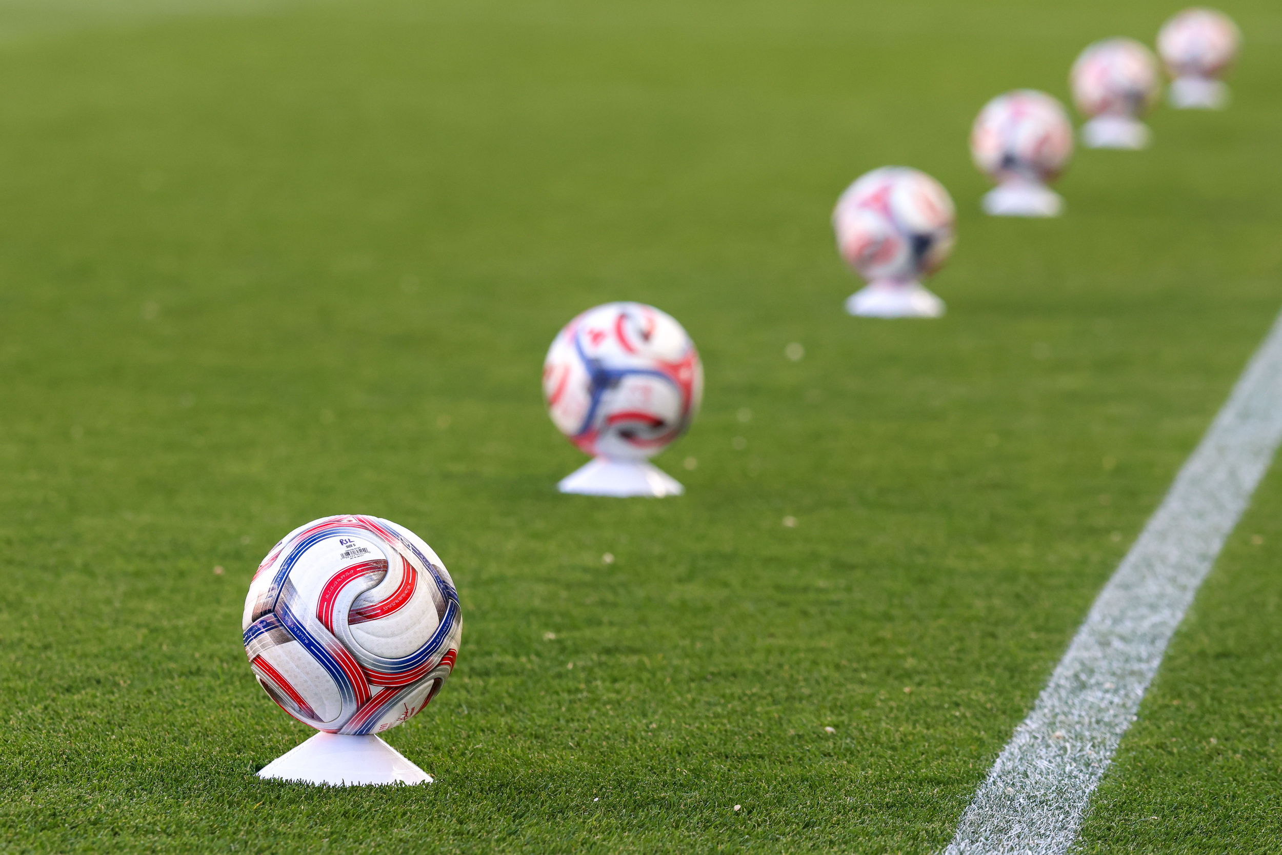 21-year-old with 13 G/A becomes smart Liverpool transfer alternative to ...