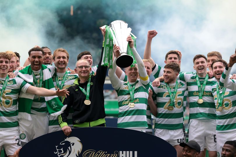 Celtic snatch title from Hearts as season ends amid pitch invasion