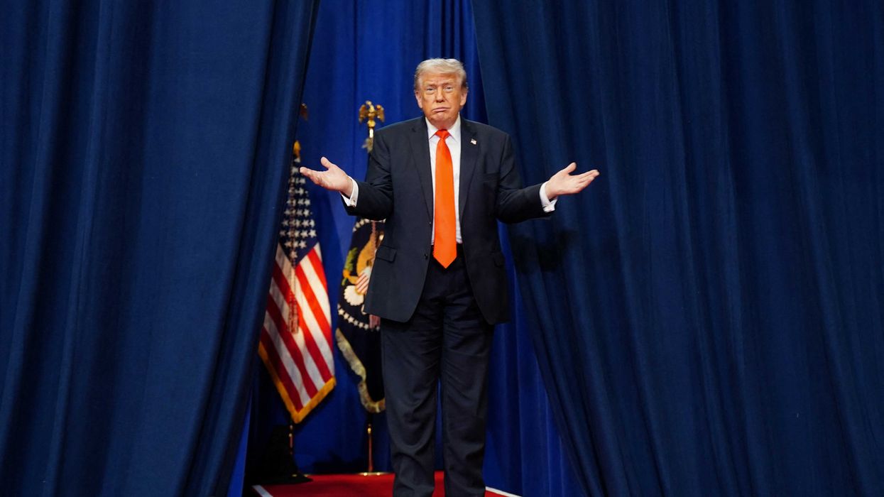Critics express outrage following report on Trump's 3,700 trades in ...