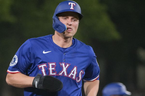 Rangers' Corey Seager out 3rd straight with mild concussion