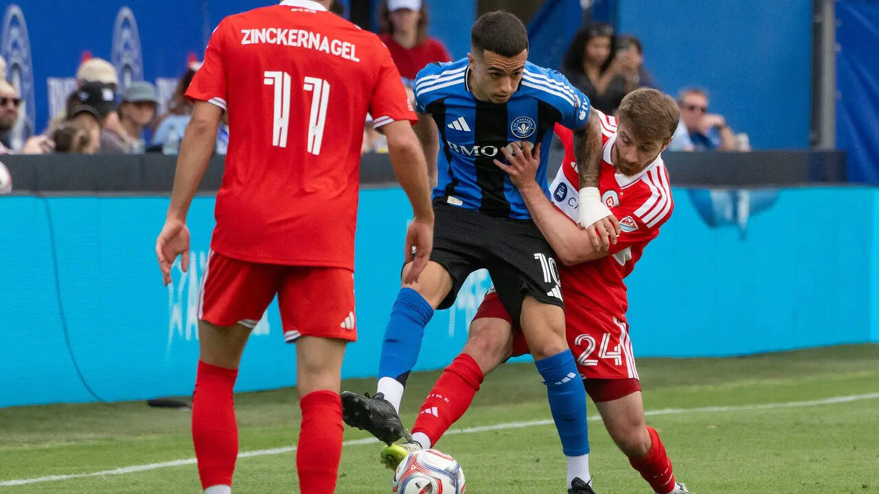 Hugo Cuypers scores MLS-leading 13th goal, Fire beats Montreal 2-0