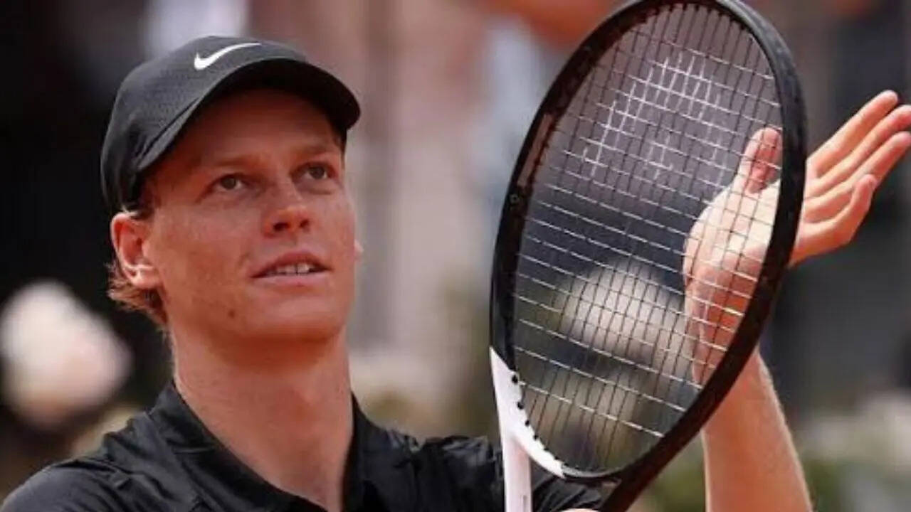 Jannik Sinner scares home crowd after vomiting mid-match as tense ...