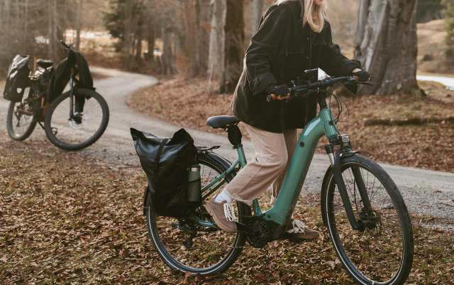 Cyclist boyfriend convinced her to buy a bike, then made every ride ...