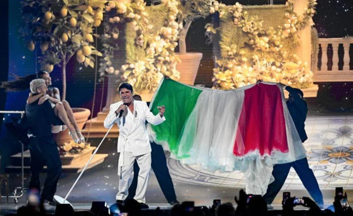 Live | Eurovision Song Contest 2026, la finale in diretta: Sal Da Vinci ...