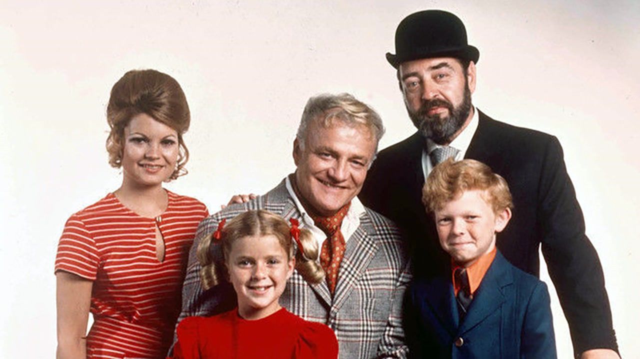 Growing up on 'Family Affair': Kathy Garver reflects on fame, co-stars ...