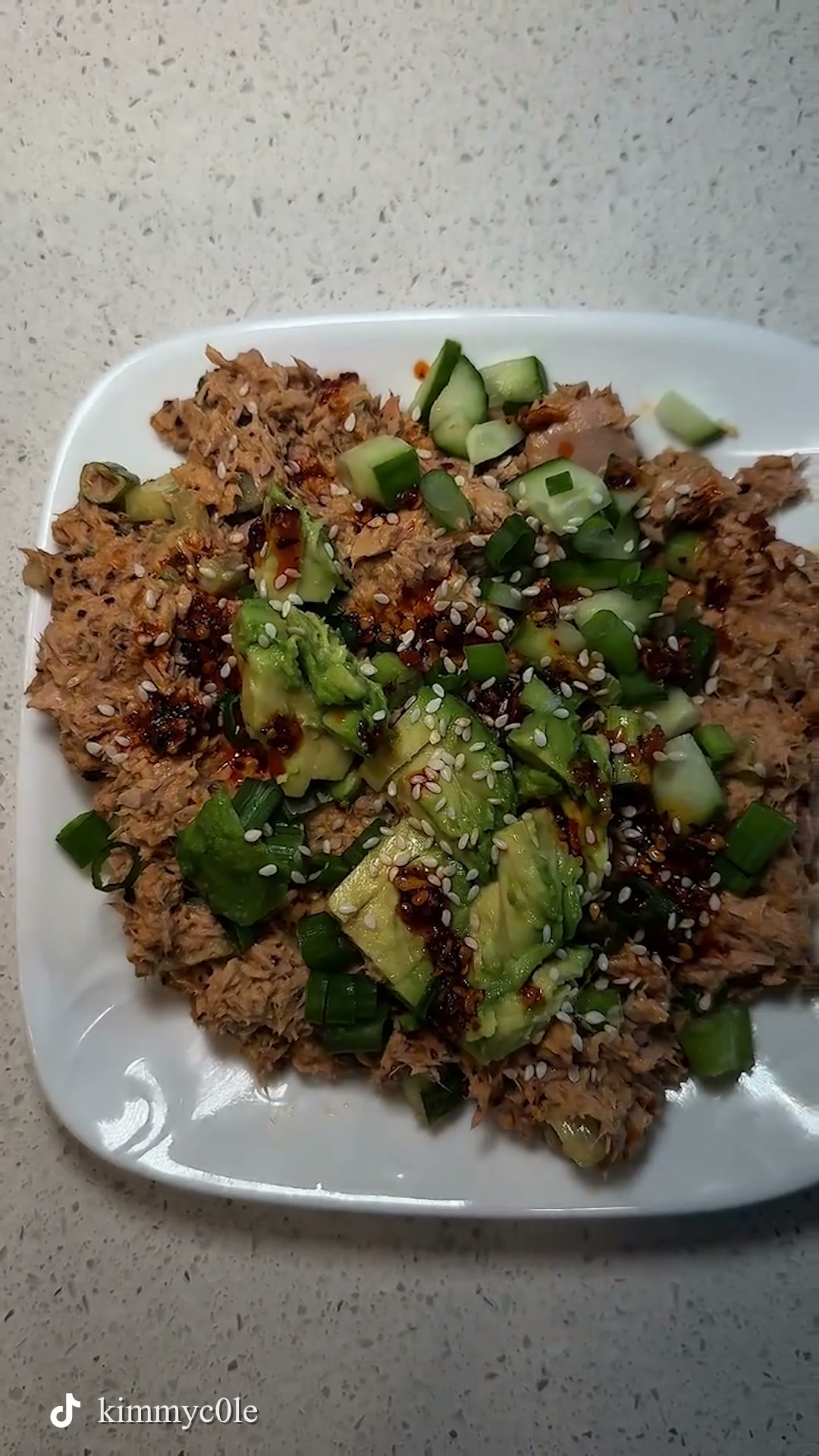 Viral chili crunch sushi dip! 🔥🍣