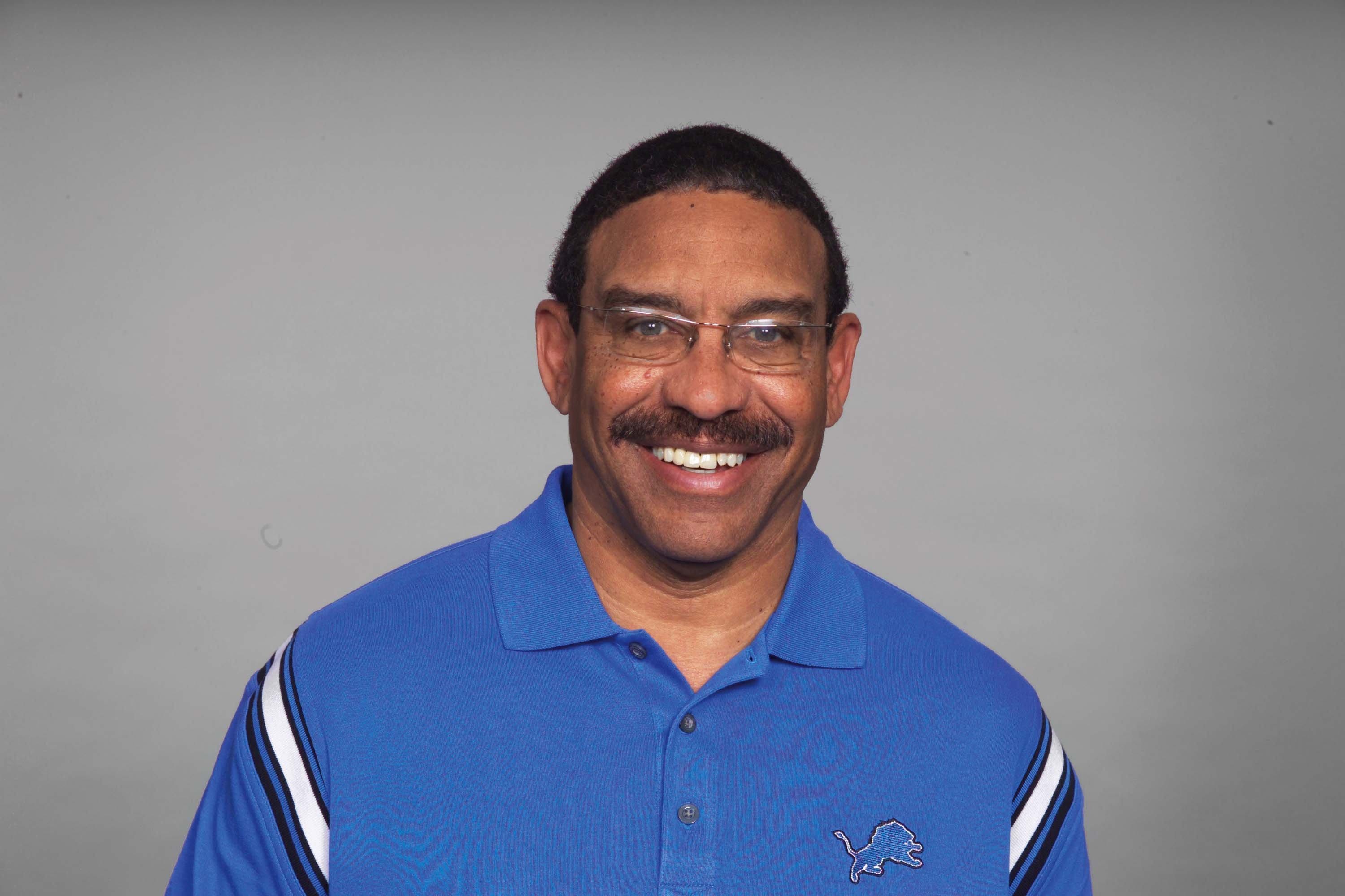 Sherman Lewis, Michigan State football All-American, ex-Lions OC, dies