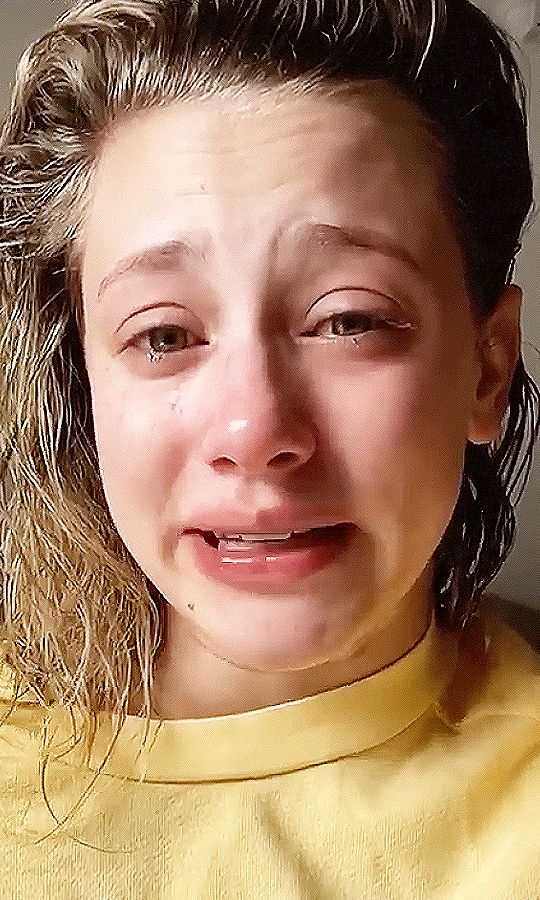 Lili Reinhart’s 💔 update