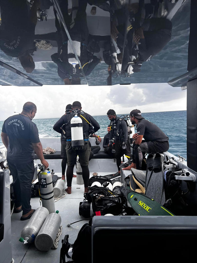 Maldives suspends search for 4 Italians in underwater cave after ...