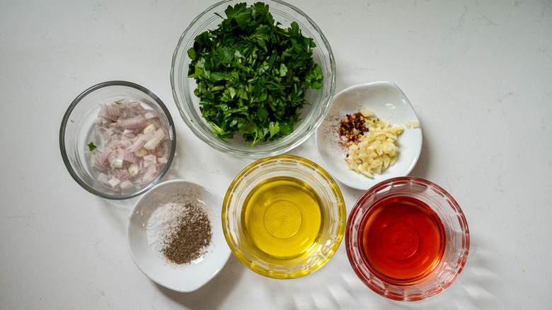 Simple chimichurri recipe